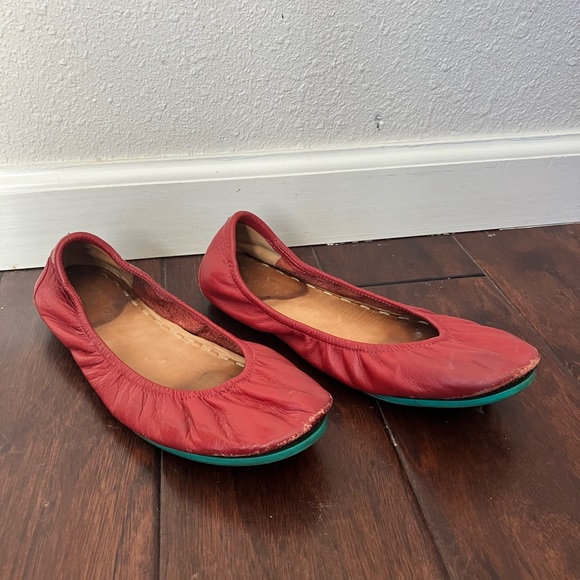 Tieks | Shoes | Cardinal Red Tieks Ballet Flats 8 | Poshmark